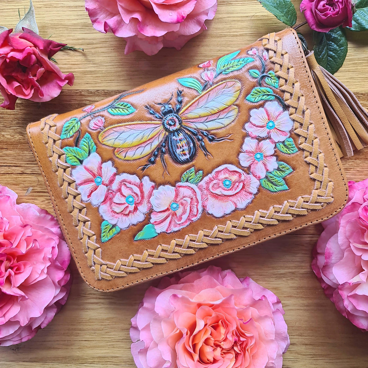 BUMBLE BEE WALLET TAN | Bohemian Love Runway
